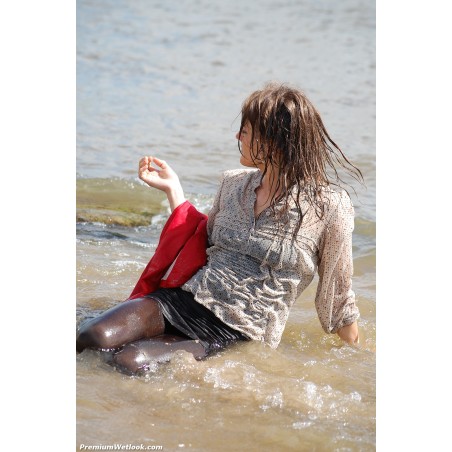 wetlook138-3 Sigrun